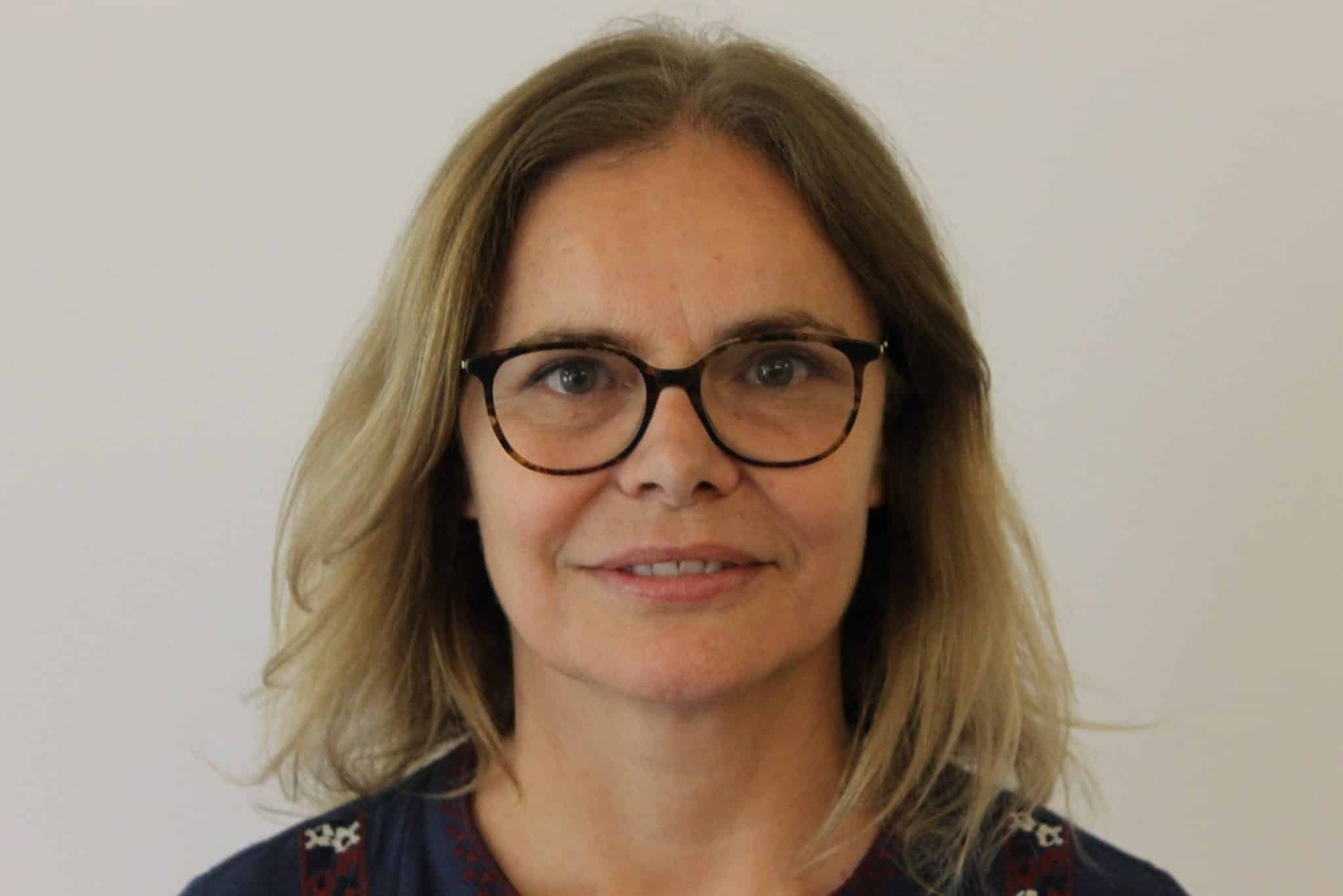 Senior Compagnie Paris 5 & 13 | Aide à Domicile Complète & Sur-Mesure